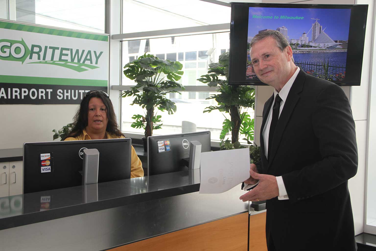 Transit Vans | Corporate Car Service | GO Riteway