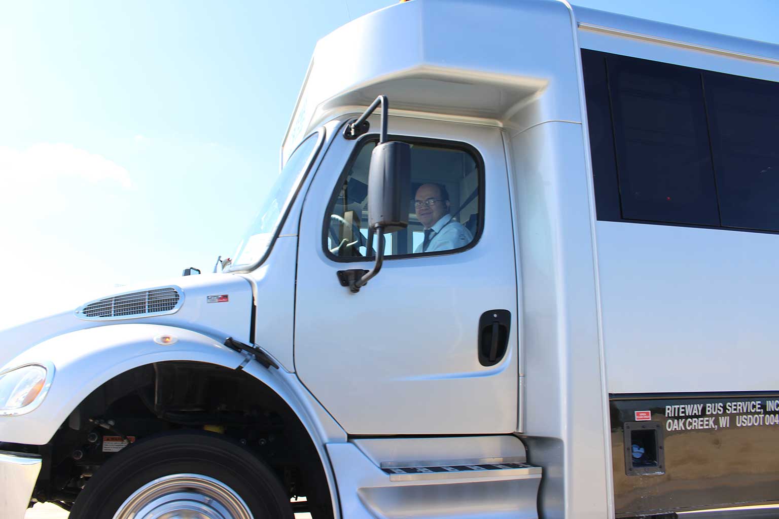 Minicoaches | Corporate Car Service | GO Riteway